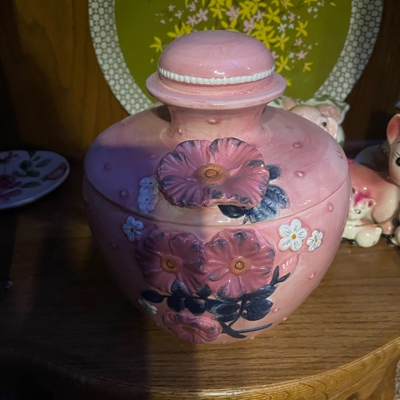 david’s | Accents | Davids Cookies Cookie Jar Pink Perfume Bottle ...